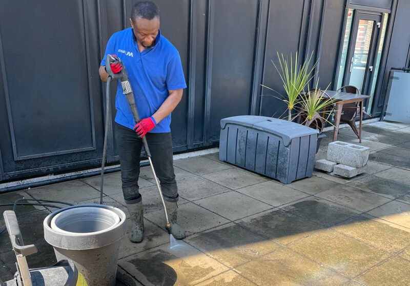 Cleaning Services In & Around Central London - Matrix Office